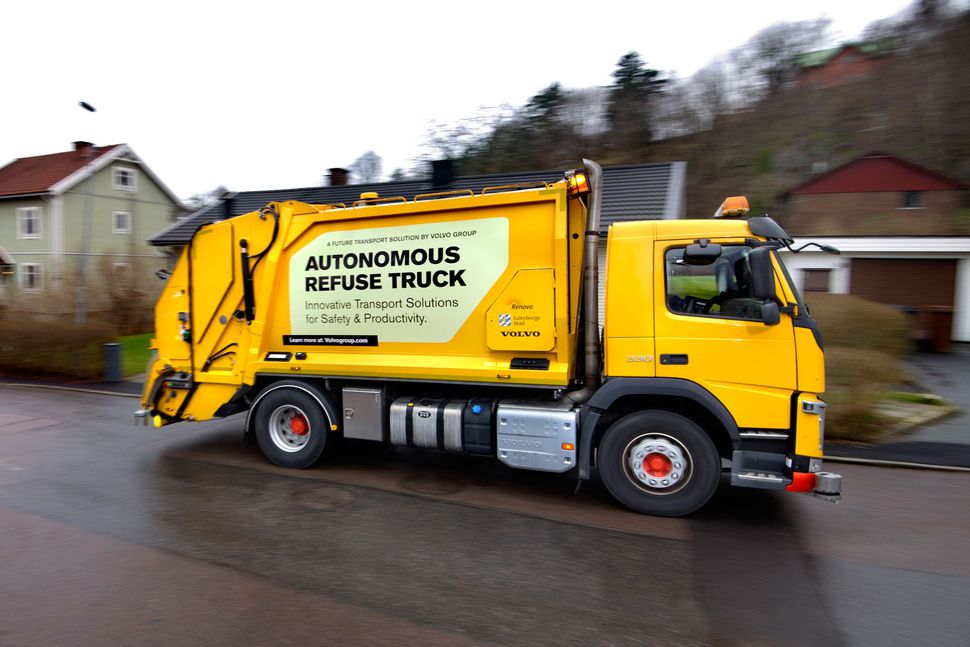 AMCS Vehicle technology for the waste collection | AMCS