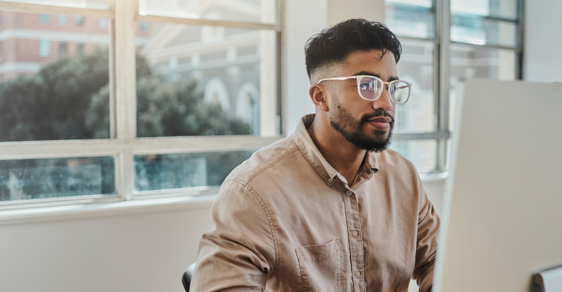 Top 5 Tips to Pick the Best EHS Software | AMCS | AMCS